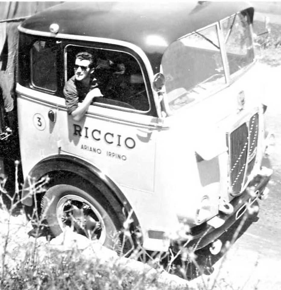 Chi Siamo - Riccio Automobili